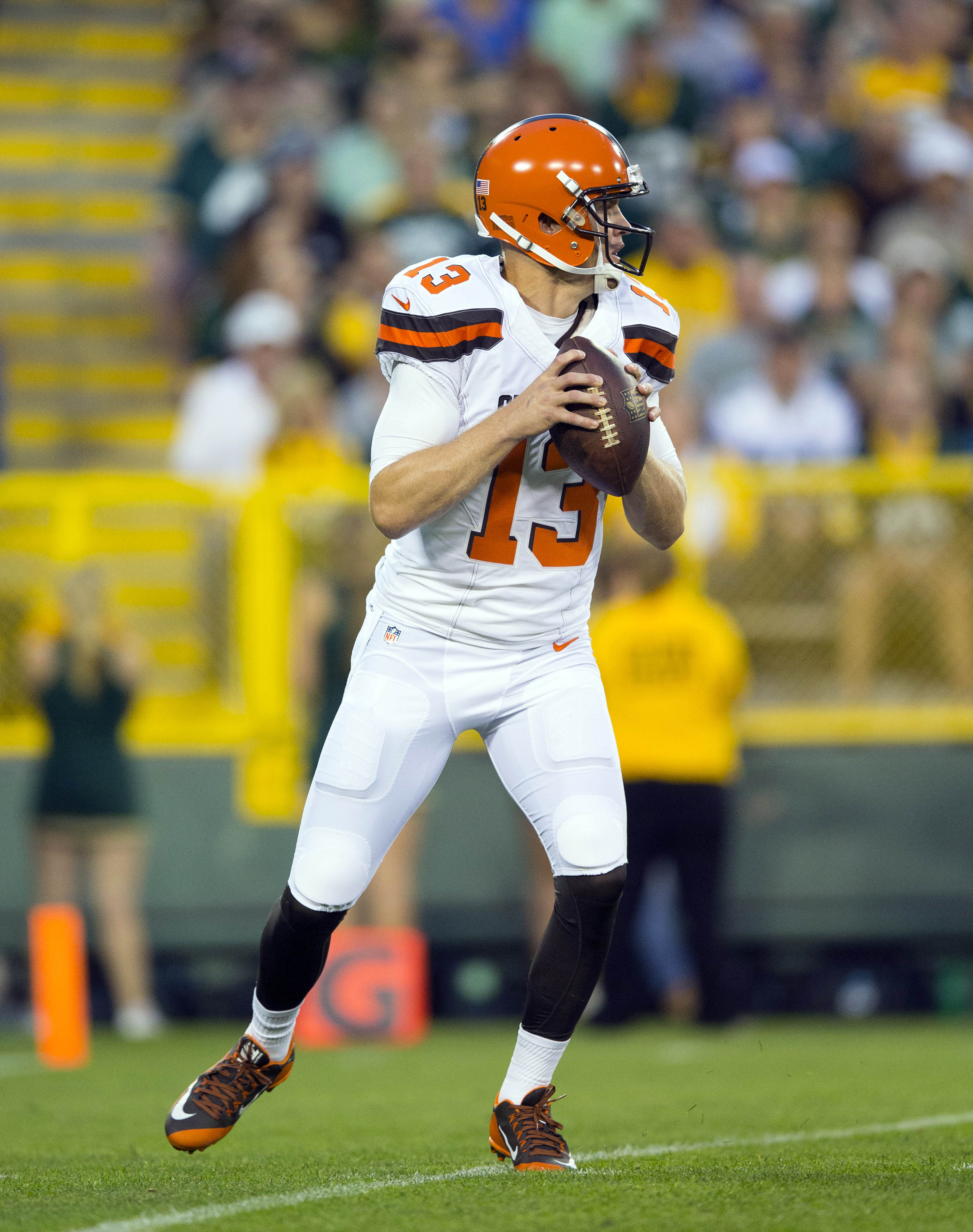 Browns’ Josh McCown Considering Retirement